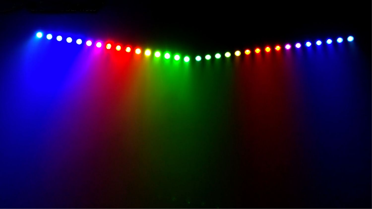 Showtec Pulse Pixel Bar 16 Q4 - listwa LED BAR